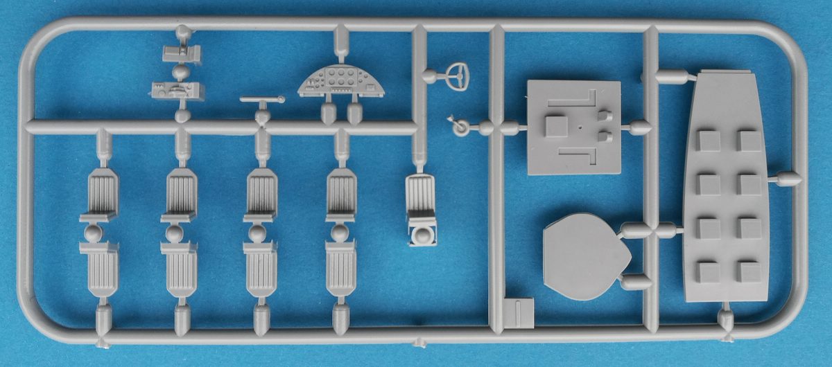 1/72 - Northrop Delta by FRROM-Azur - released - new boxing Vickers ...