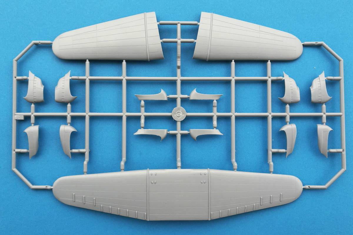 1/72 - Northrop Delta by FRROM-Azur - released - new boxing Vickers ...