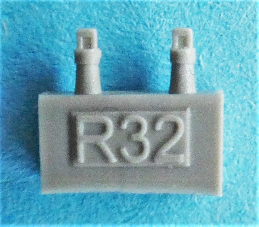 BOZ-EC pod von Eduard # 648527