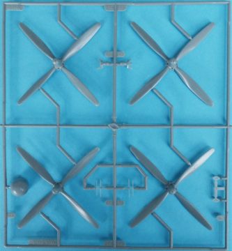 B-29 Superfortress Platinum Edition in 1:48 von Revell #03850