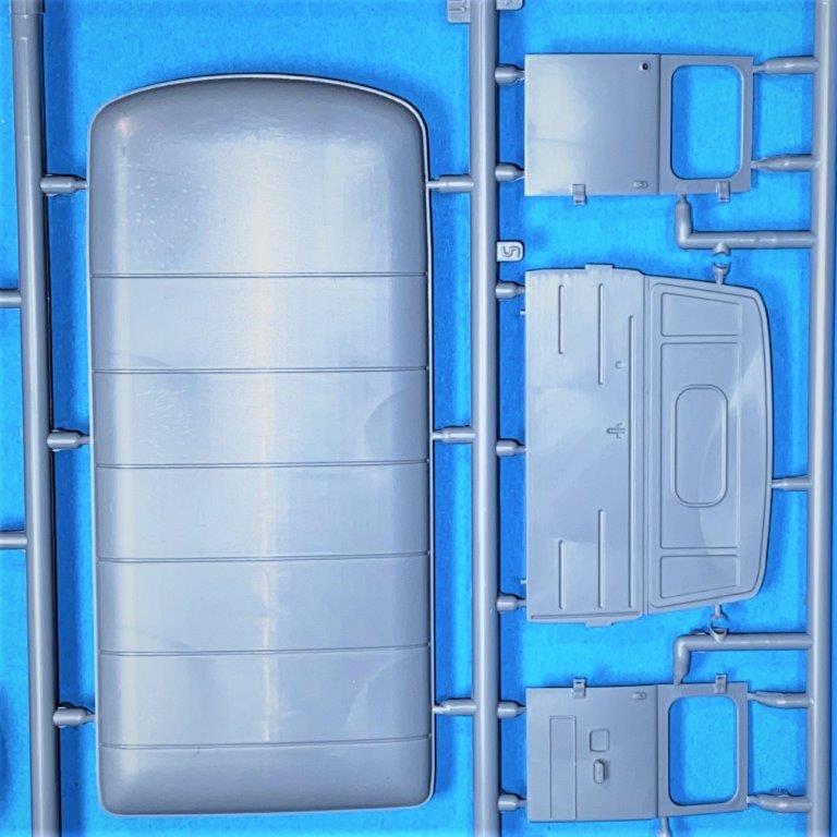 UAZ 3909 Russian Military Van in 1:35 von Zvezda #3644 | Modellbau für alle mit Spaß am Hobby