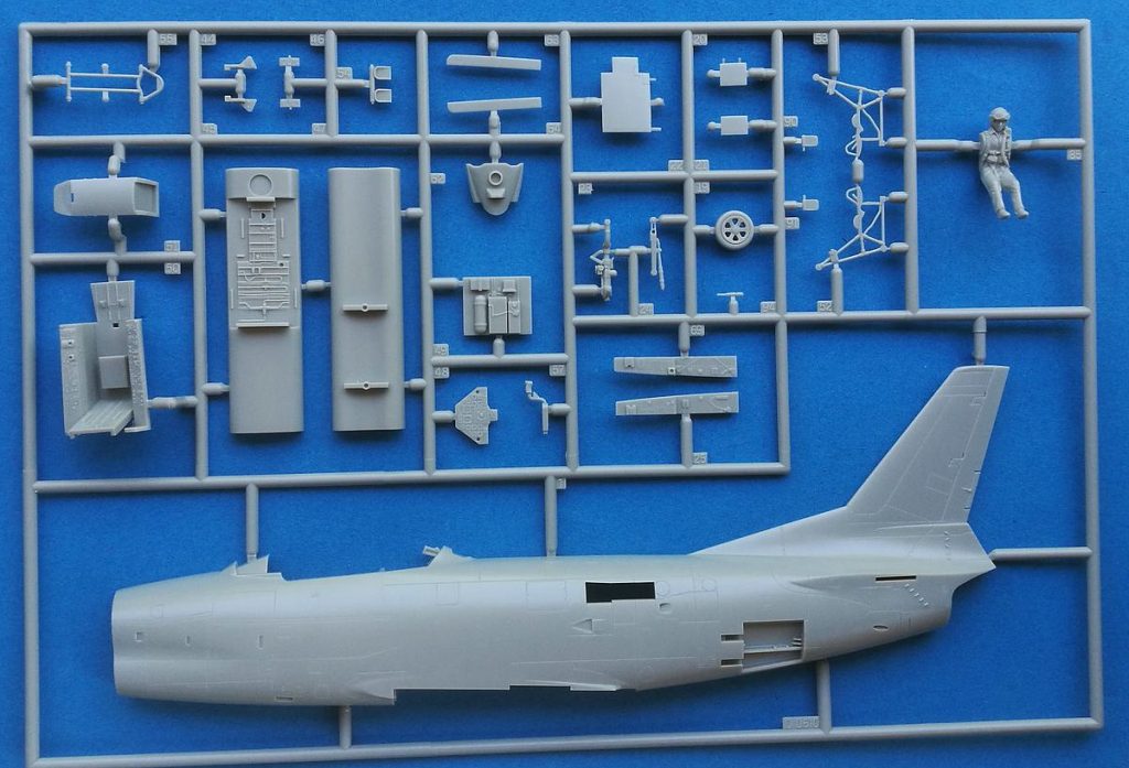 F-86D Dog Sabre in 1:48 von Revell #03832