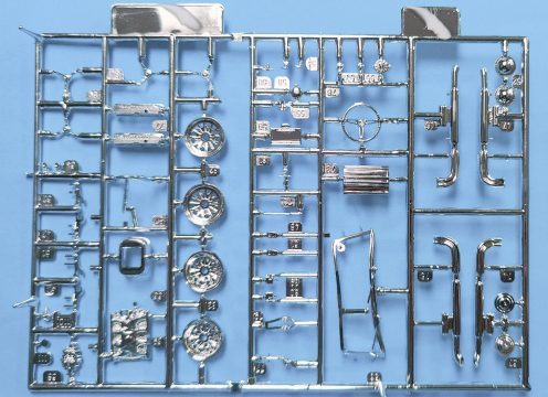 Revell 07708 1965 Shelby Cobra 427 in 1:24 | Modellbau für alle mit ...