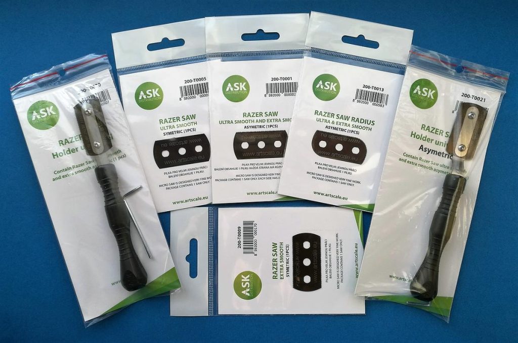 Razor Saw Symetric/Asymetric von Art Scale