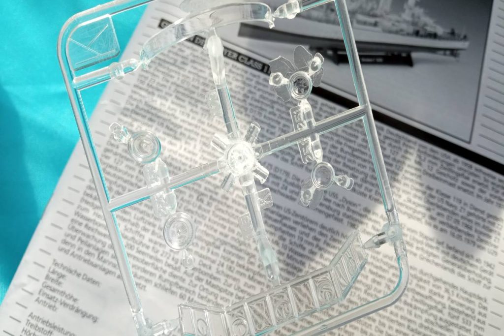 German Destroyer Class 119 (Z1/Z5) Platinum Edition in 1:144 von Revell ...