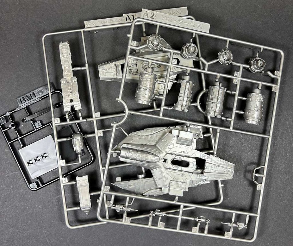Star Wars Razor Crest in 1:144 (?) von Bandai / Revell # 01213