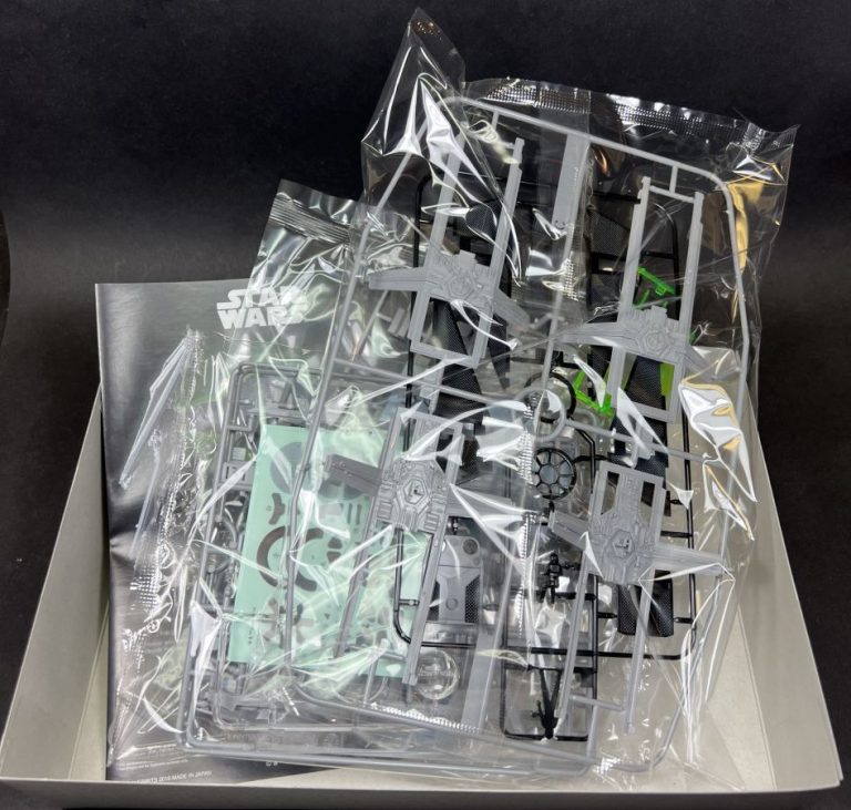 Star Wars TIE Interceptor in 1:72 von Revell / Bandai # 01212 ...