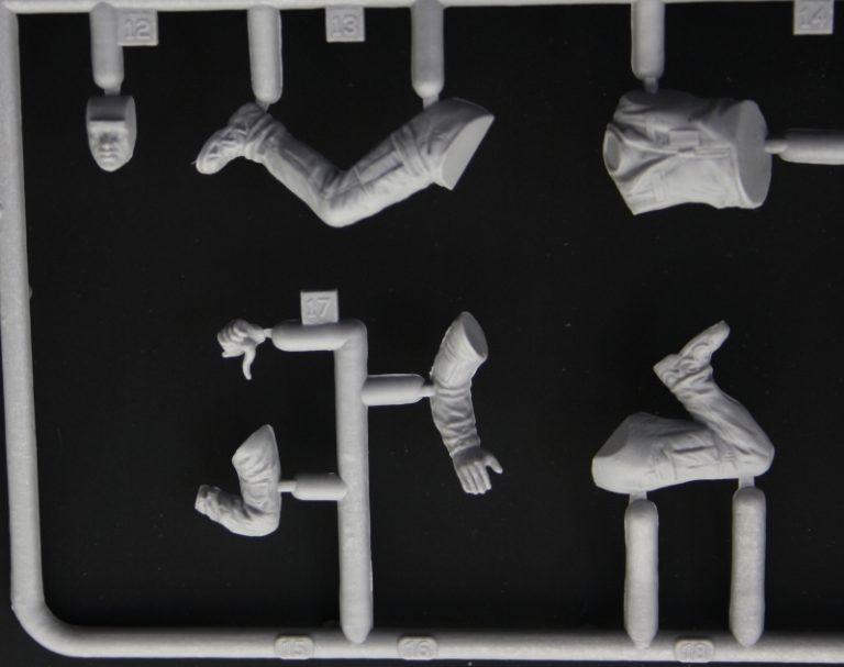 Tank Crew of the Armed Forces of Ukraine in 1:35 von ICM #35756